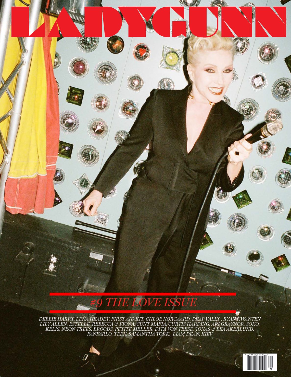 LADYGUNN #9 The Love Issue – LADYGUNN