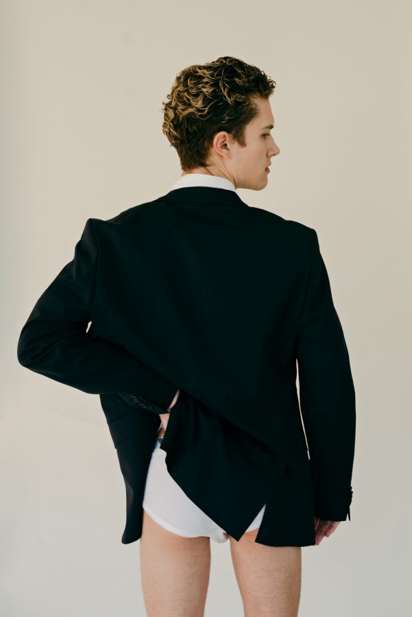 LADYGUNN – THE RISE OF SEAN FORD