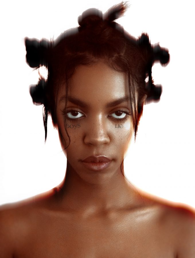 LADYGUNN – BAYLI INVITES YOU INTO HER INVIGORATING SPACE WITH NEW ...