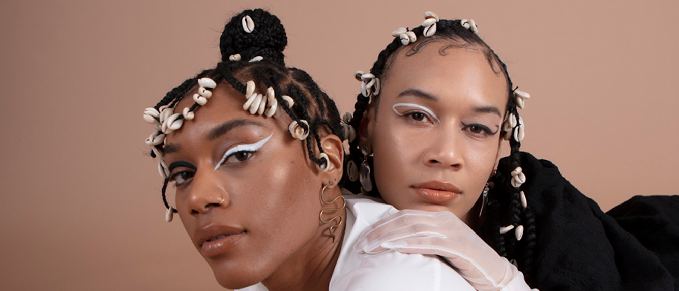 LADYGUNN – NAPPY HEAD CLUB