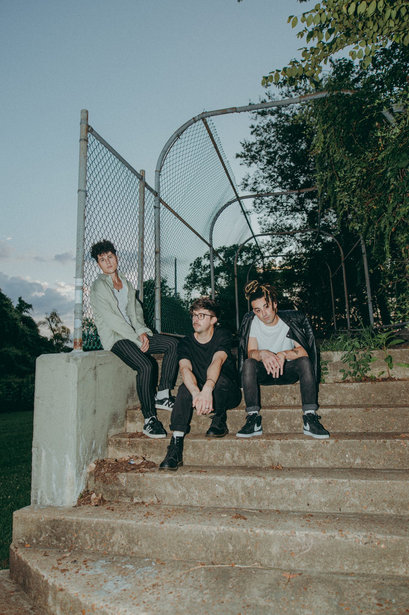 Nightly releases their first album “night love you”