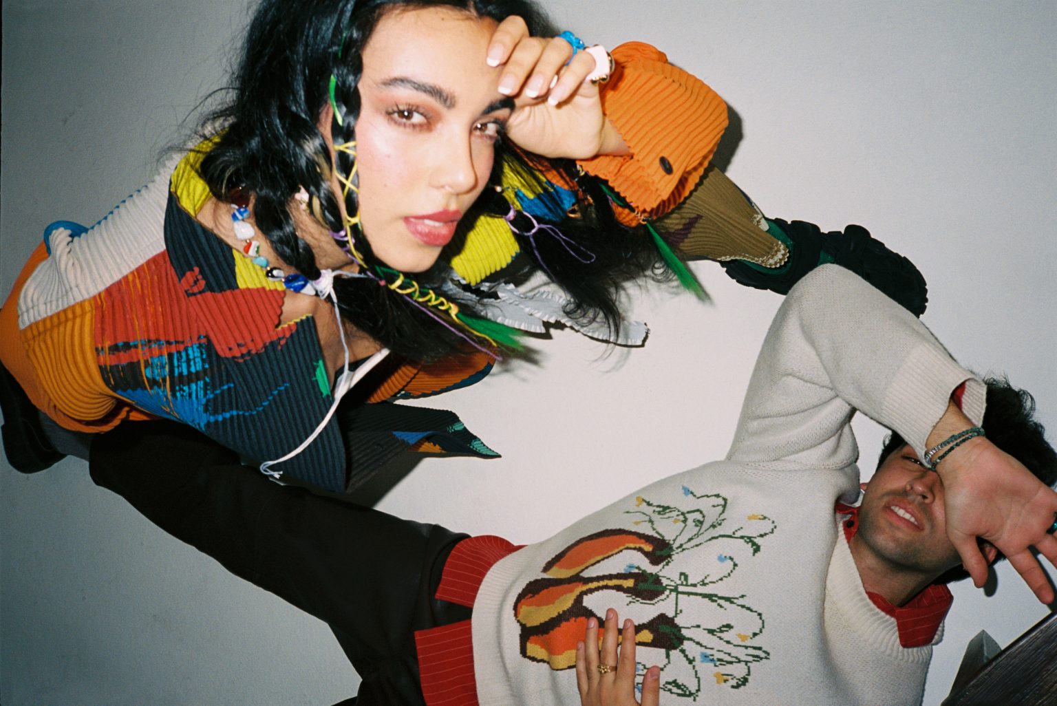 Between Friends releases newest single ‘shiny’ and tape 001