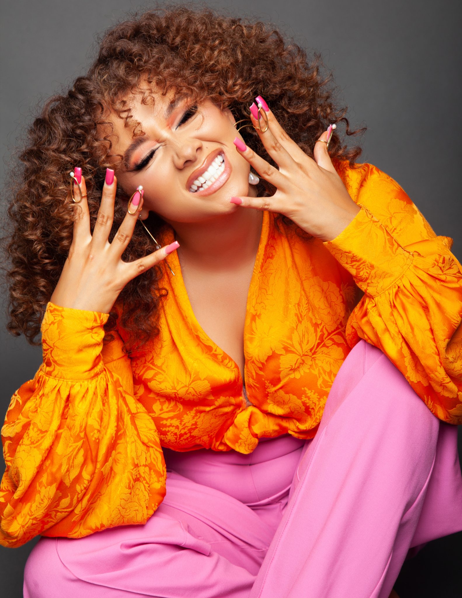 LADYGUNN – HIDDEN GEM TALIA JACKSON