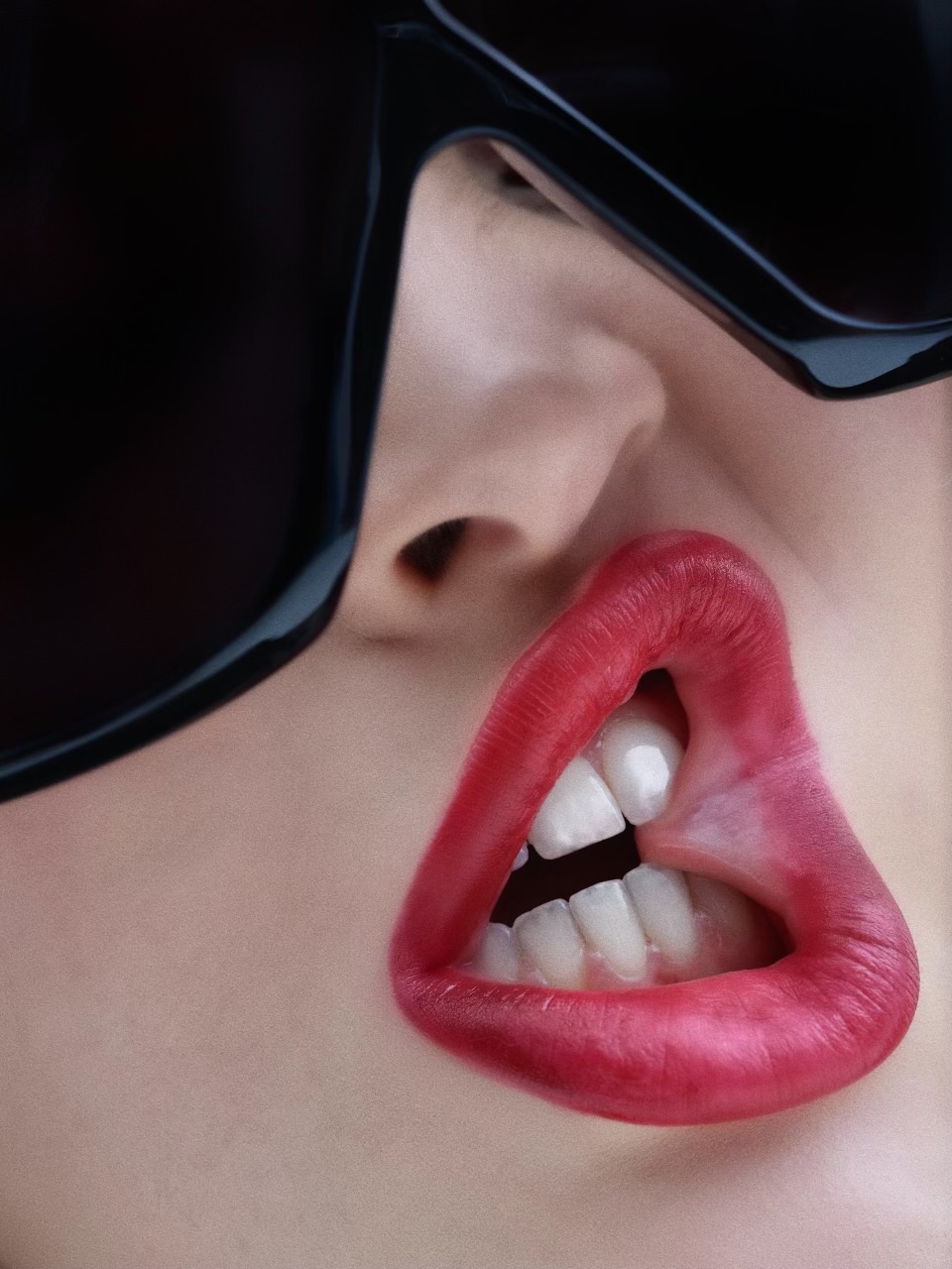 LADYGUNN – Getting out of a bad relationship? TASH BLAKE's “So Bad ...