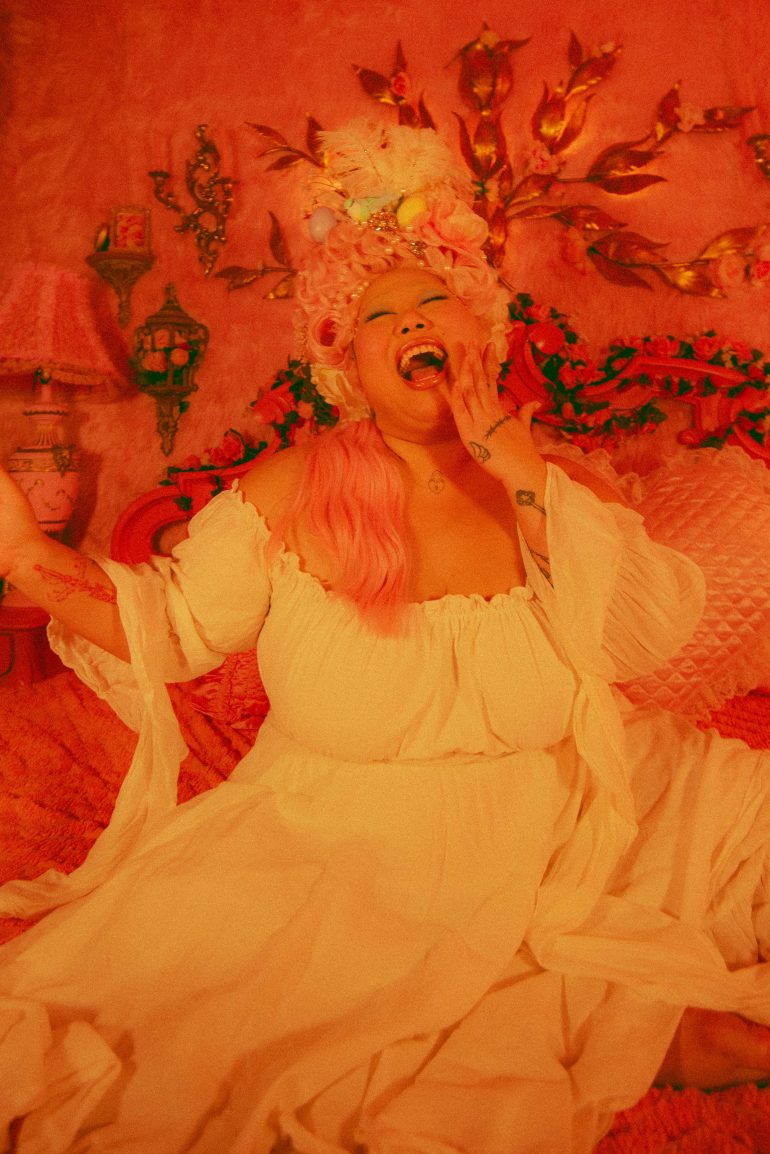 LADYGUNN – Rococo Queen