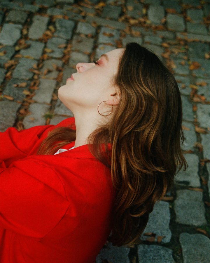 LADYGUNN – CAELIN TALKS TO US ABOUT HER LATEST EP “SAVE ME FROM ME”