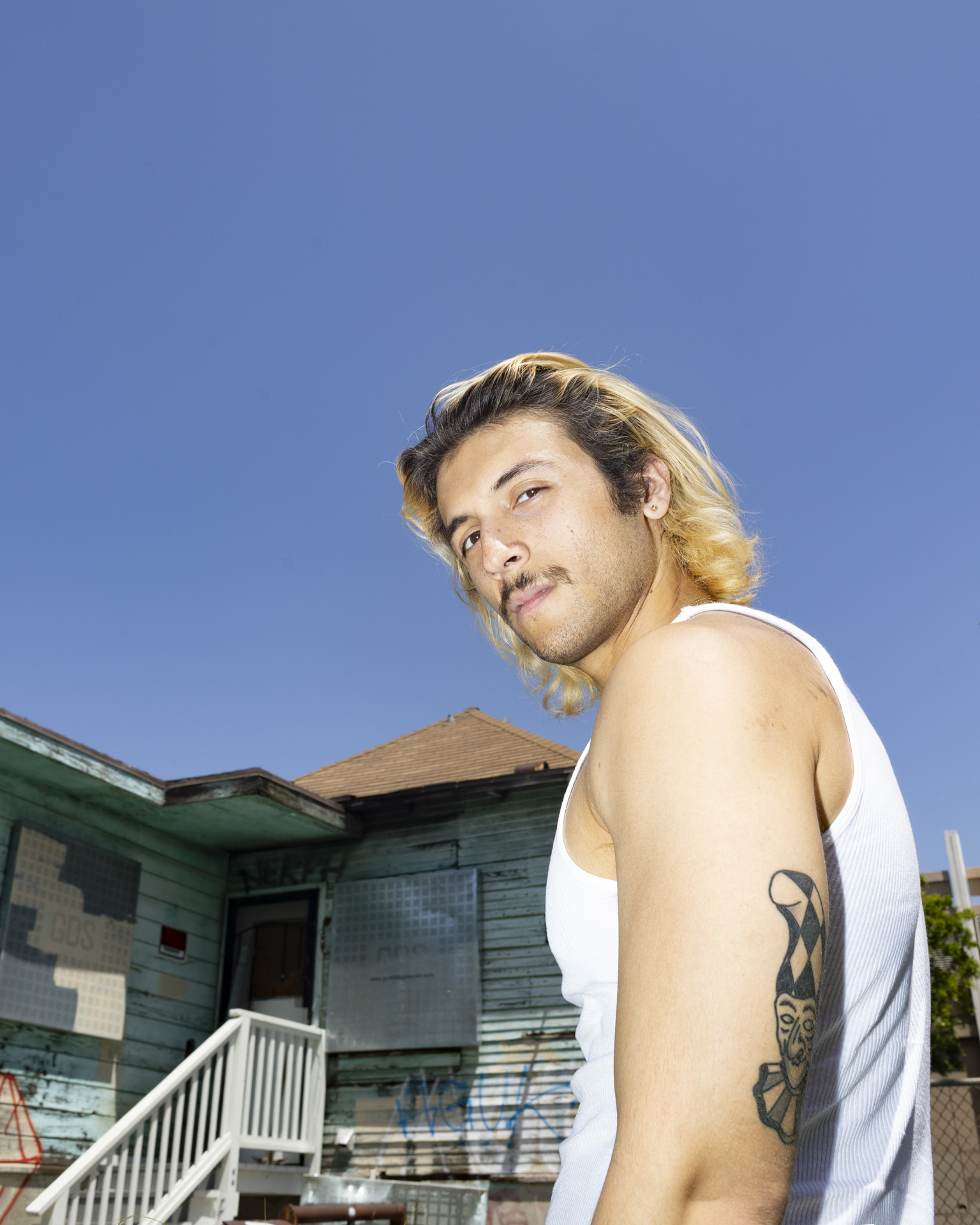 MAX BENNETT KELLY AND HIS ANTI-TIKTOK EP ‘JUNK MALE’