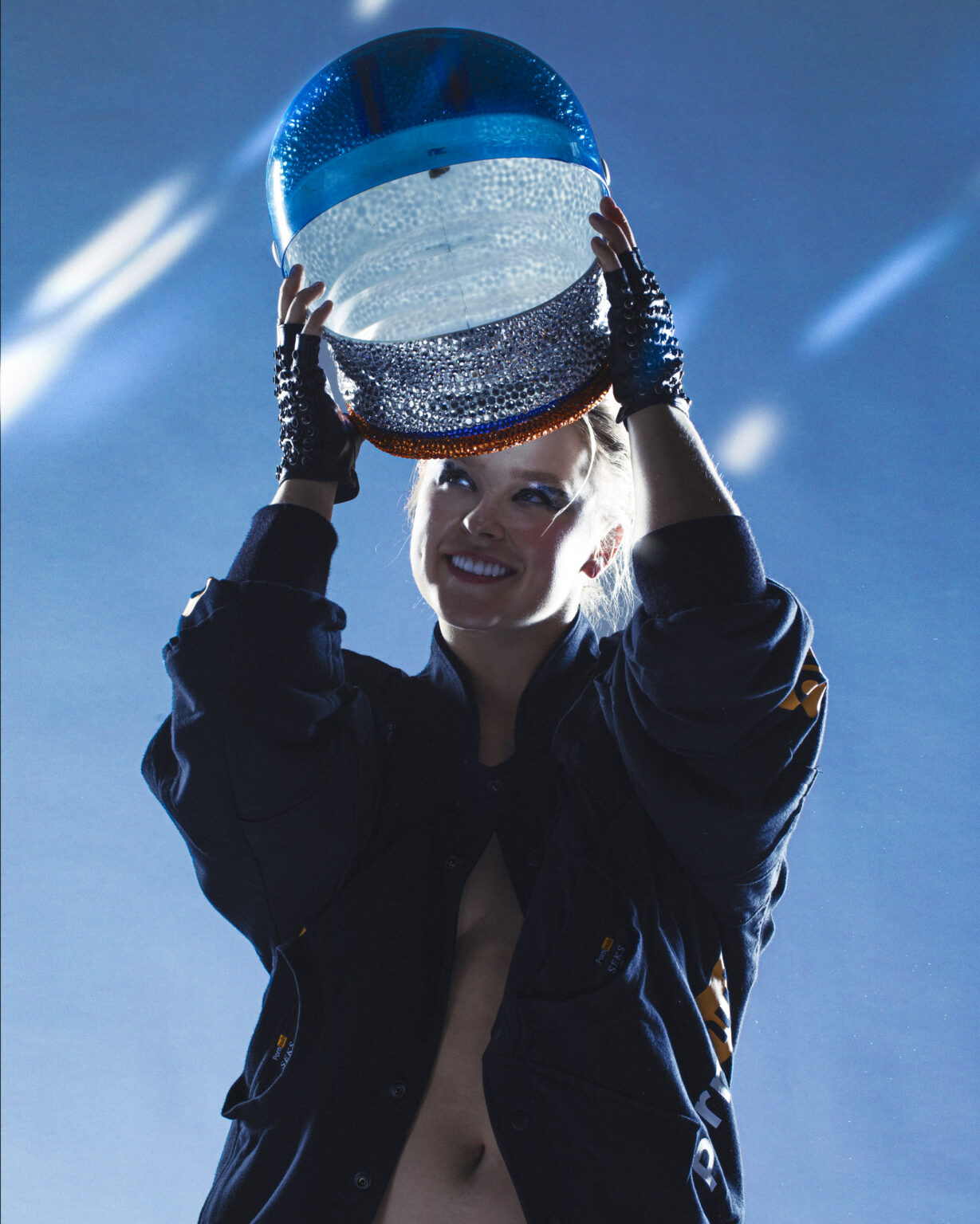 LADYGUNN – JoJo Siwa on Manufacturing Attention, Dissociating, and ...