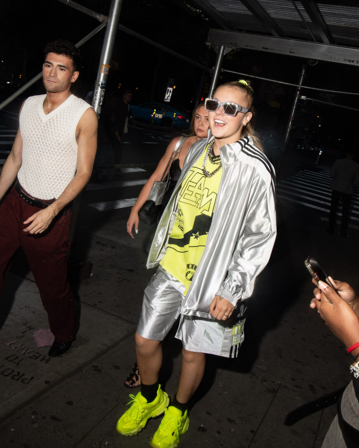 JoJo Siwa Hosts LADYGUNN's NYFW SS' 2025 Dinner at Ray's NYC