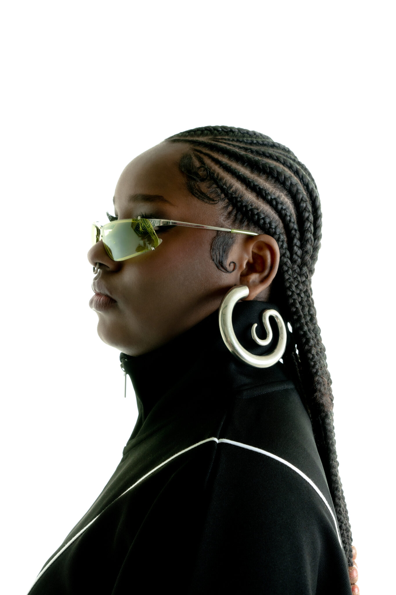 LADYGUNN | Authenic voices and stories.