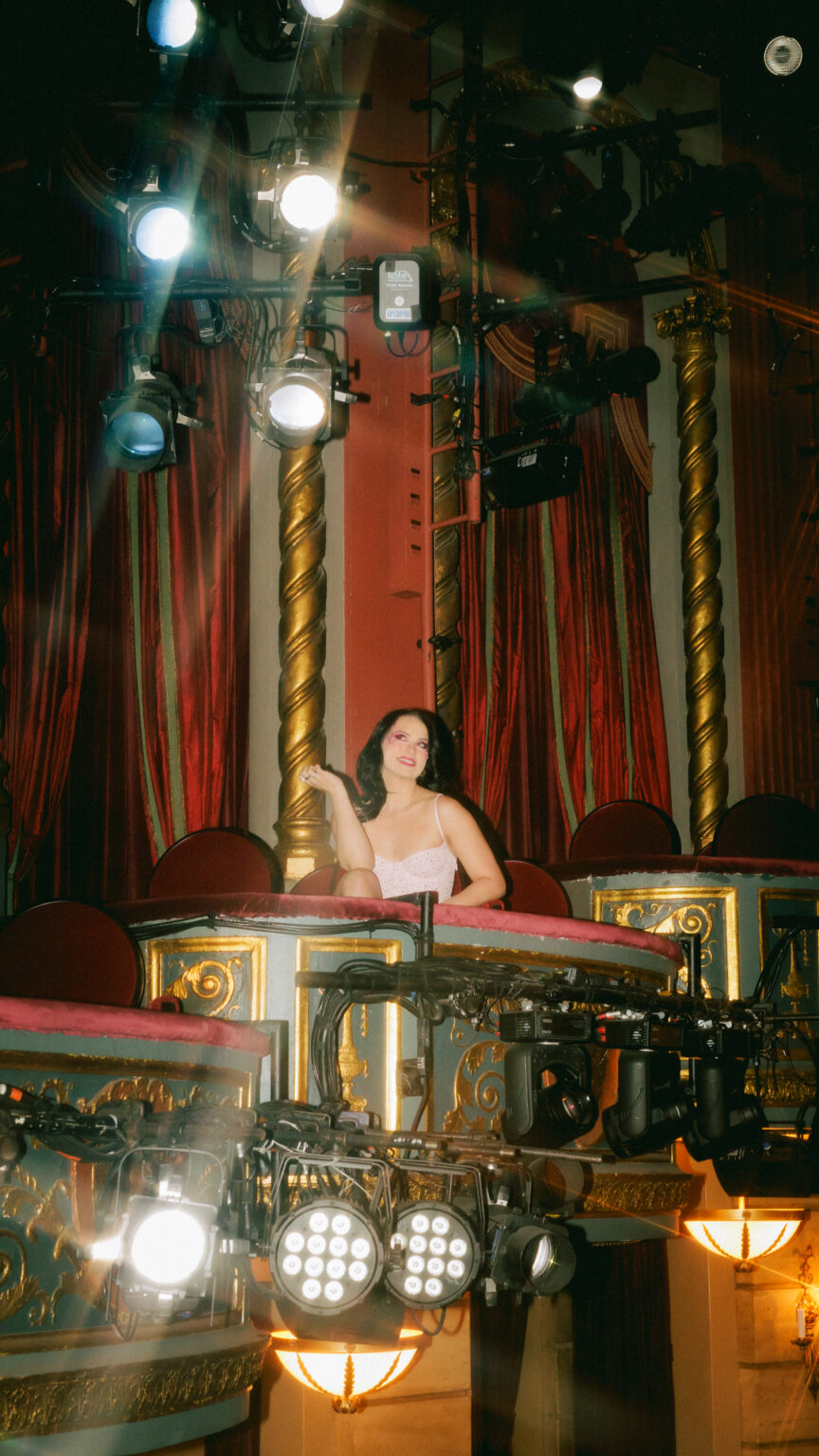 LADYGUNN – GREEN ROOM CONFESSIONS WITH ABIGAIL BARLOW